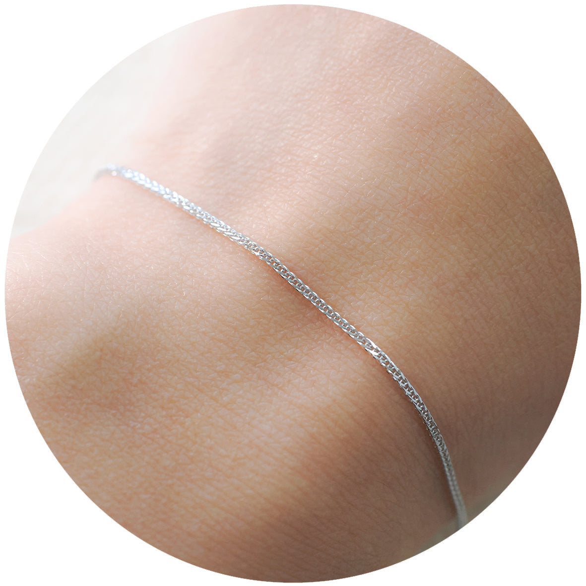 Permanent Jewelry | Get Zapped in HK | LOVE BY THE MOON – Love by the Moon
