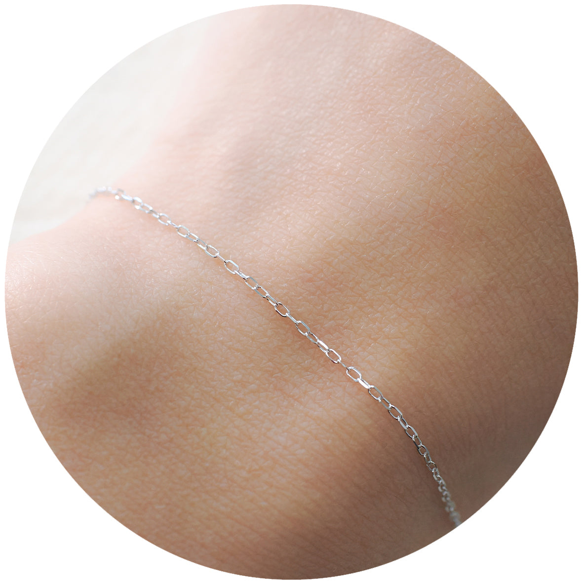 Permanent Jewelry | Get Zapped in HK | LOVE BY THE MOON – Love by the Moon